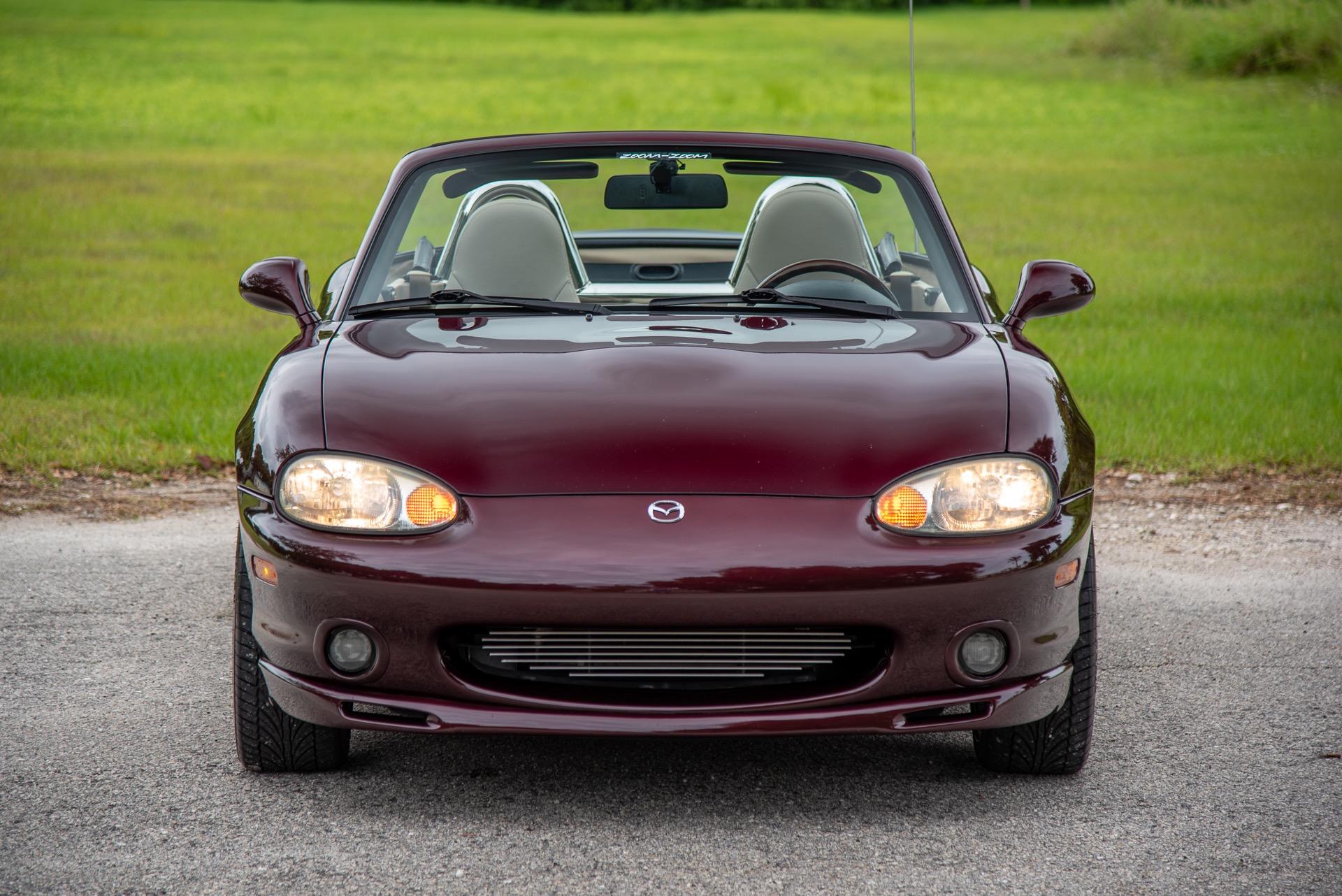 2000 Mazda 4