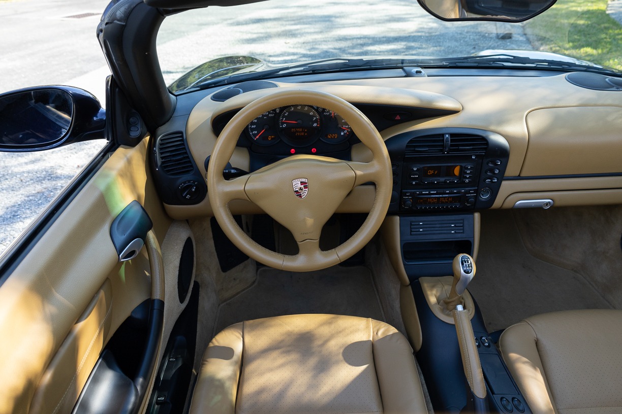 2002 Porsche Boxster Interior